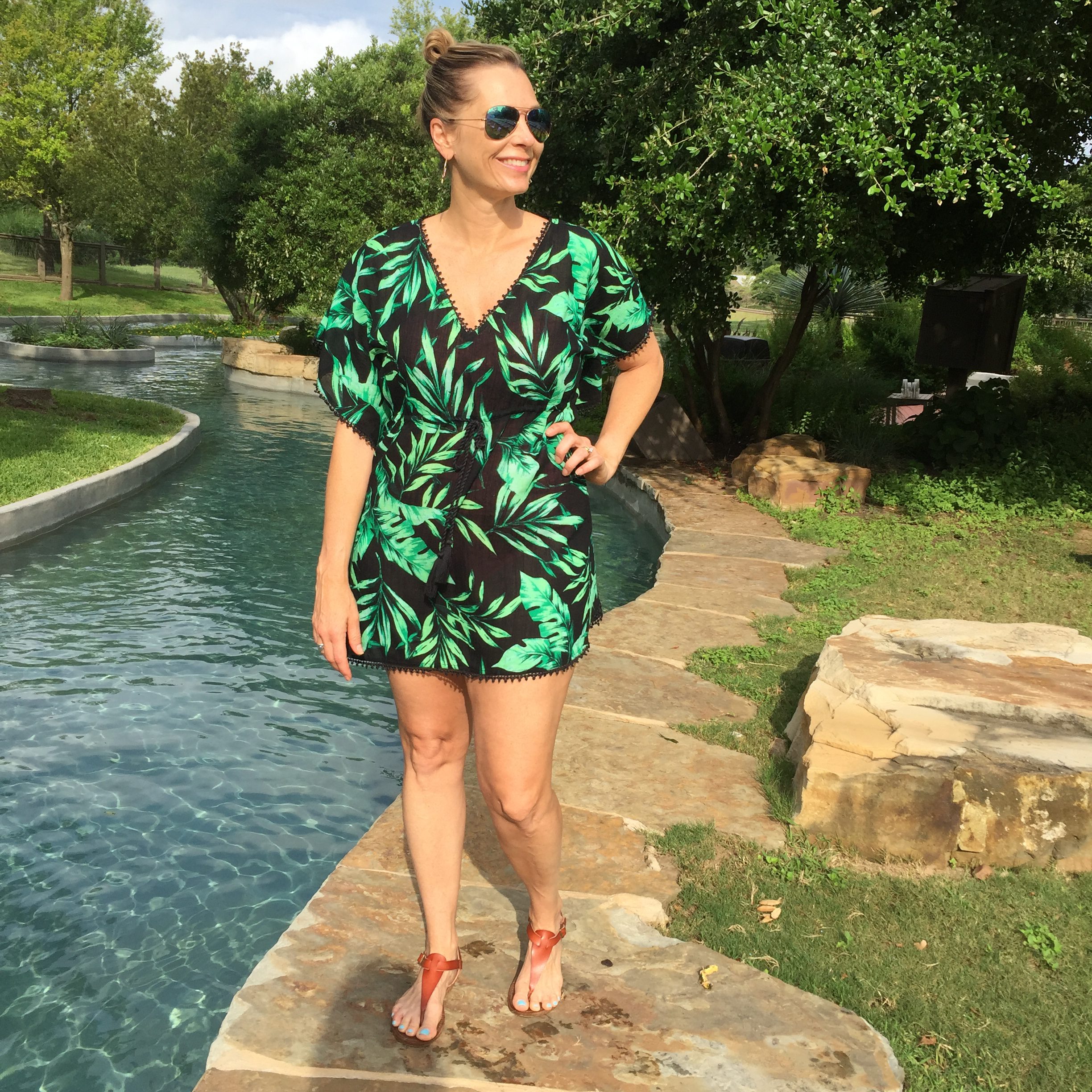 Friday Favorites - Summer Loving - The Queen In Between