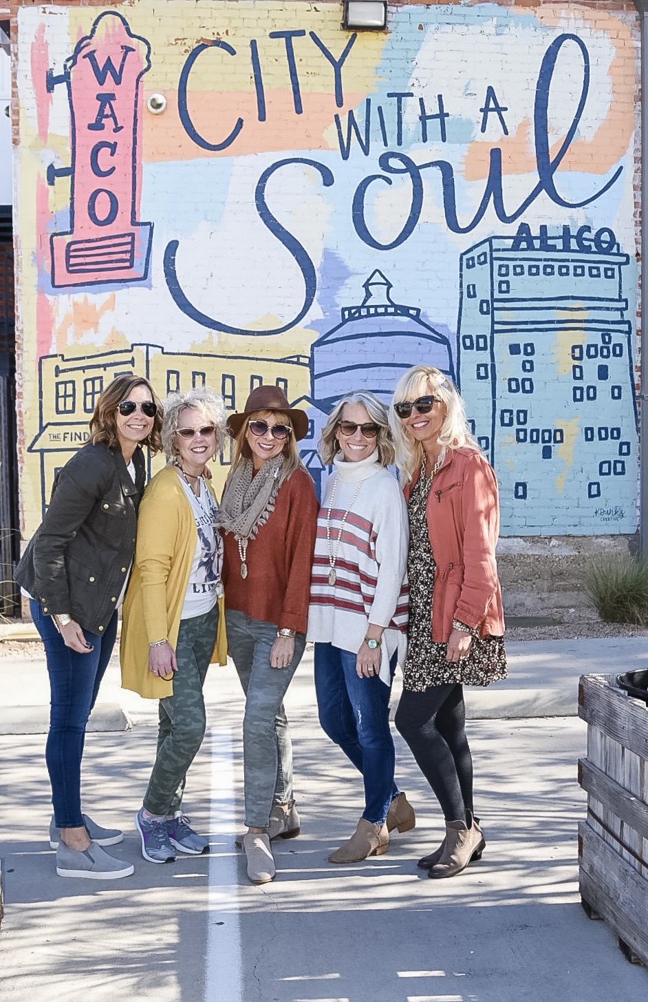 Girls Day in Waco - The Queen In Between